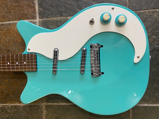 COM Danelectro DC59