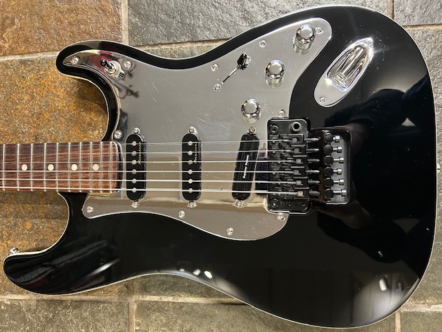 SH Fender Tom Morrello Strat
