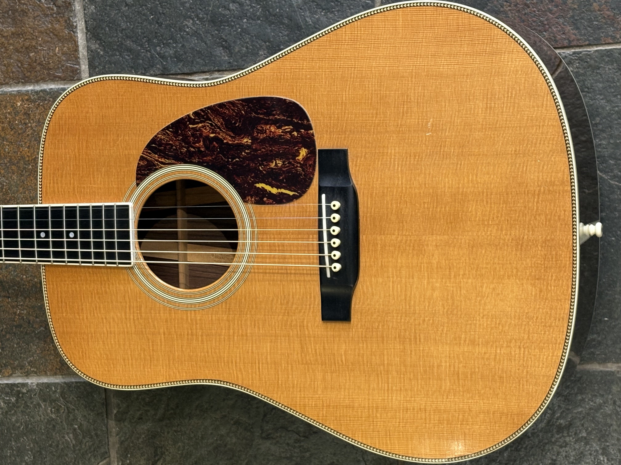 COM Martin HD35