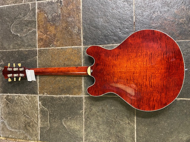 Eastman T486B Classic