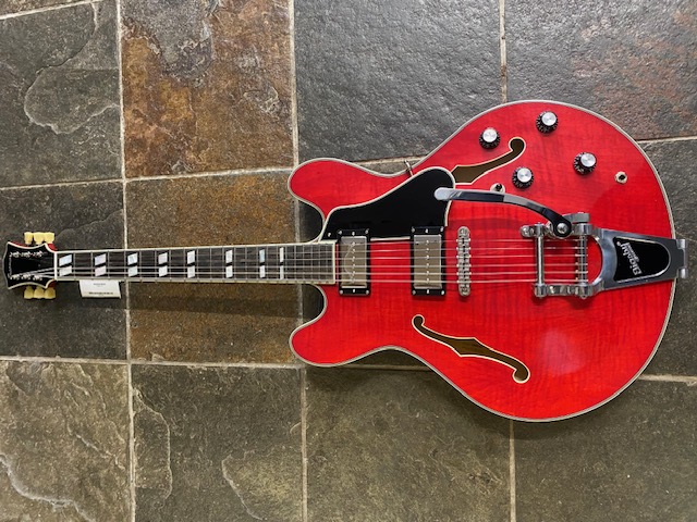 Eastman T486B Red