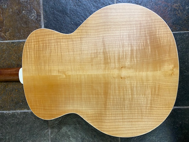 Guild F2512E Maple 12 String Electro