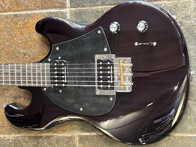 Shergold Masquerader SM04-SD Thru Black